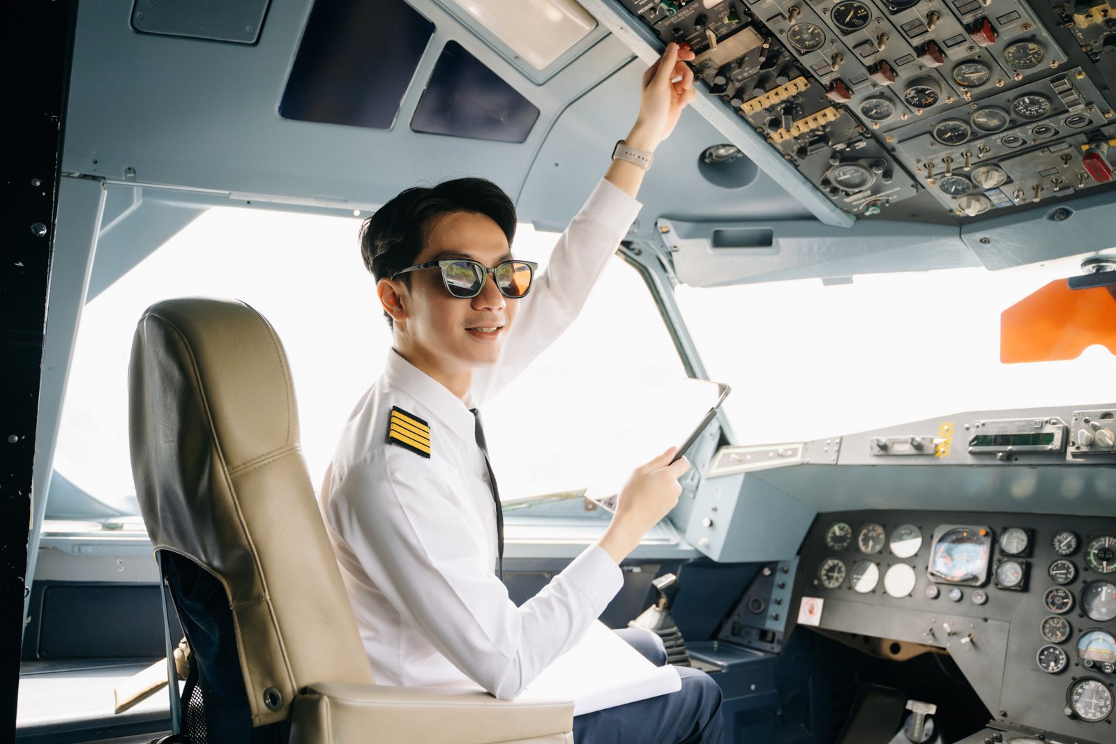 Pilot Training in India May Soon Be Open to Arts and Commerce Class 12 ...